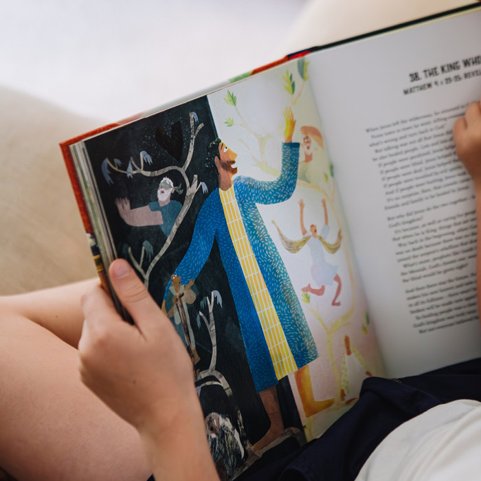 The Kingdom and the King Storybook Bible - Bob Hartman, Catalina ...